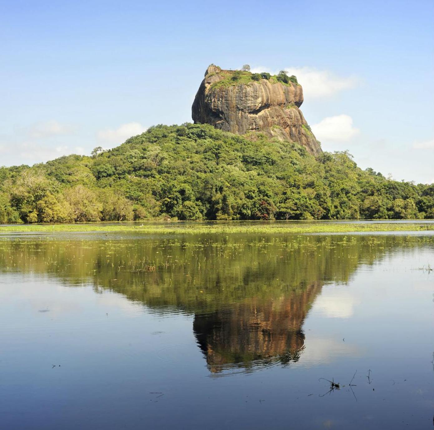 Sigiriya हॉलिडे - सस्ते हॉलिडे पैकेज के लिए बेहतरीन ऑफ़र पाएं
