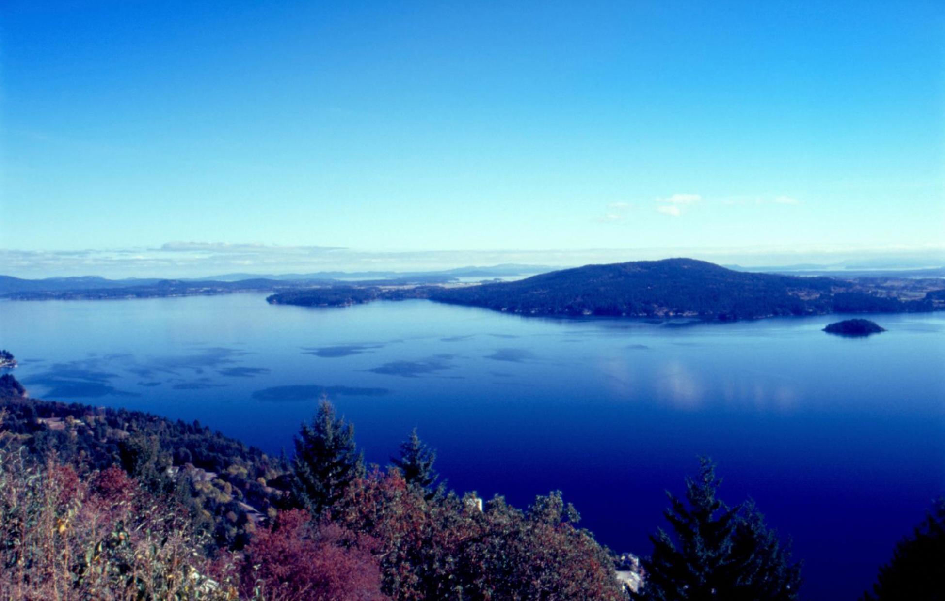 Book cheap flights to Comox (YQQ) – Booking.com