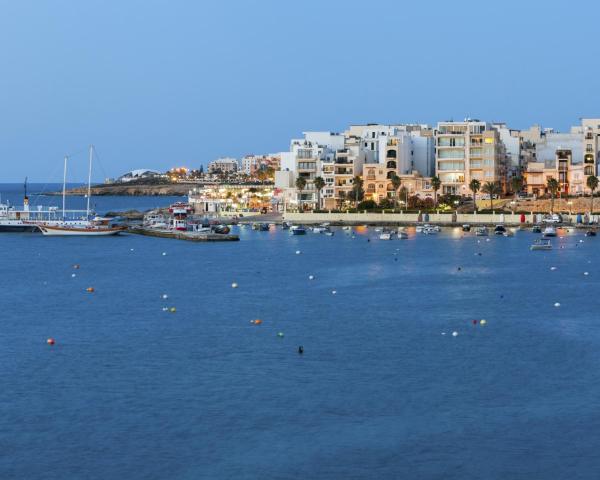 Book cheap flights to Malta – Booking.com
