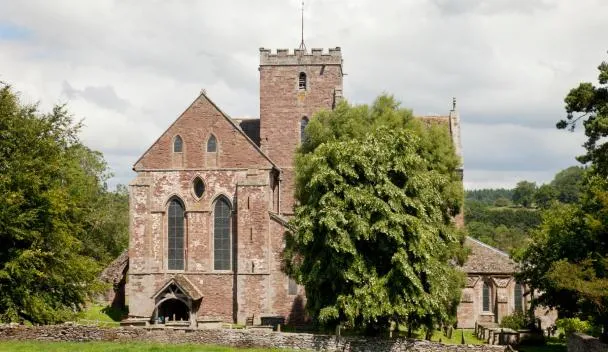 The best available hotels & places to stay near Thruxton, United Kingdom