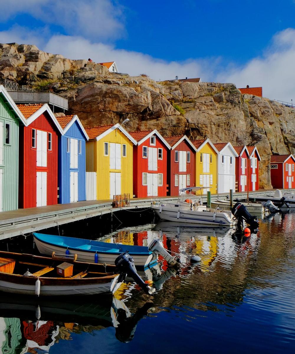 Book cheap flights to Sweden from the United Kingdom – Booking.com