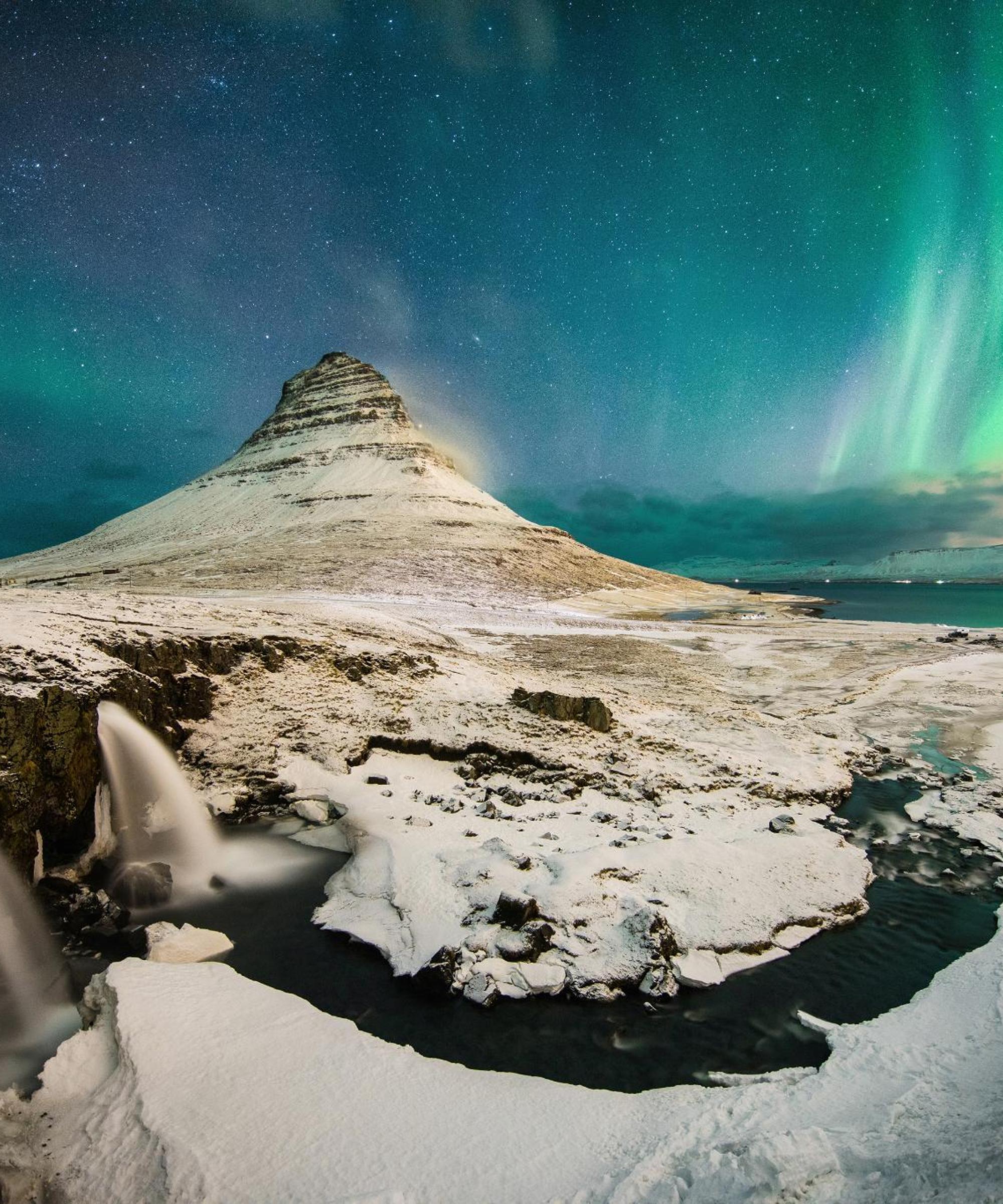 Book cheap flights to Iceland from the United Kingdom – Booking.com