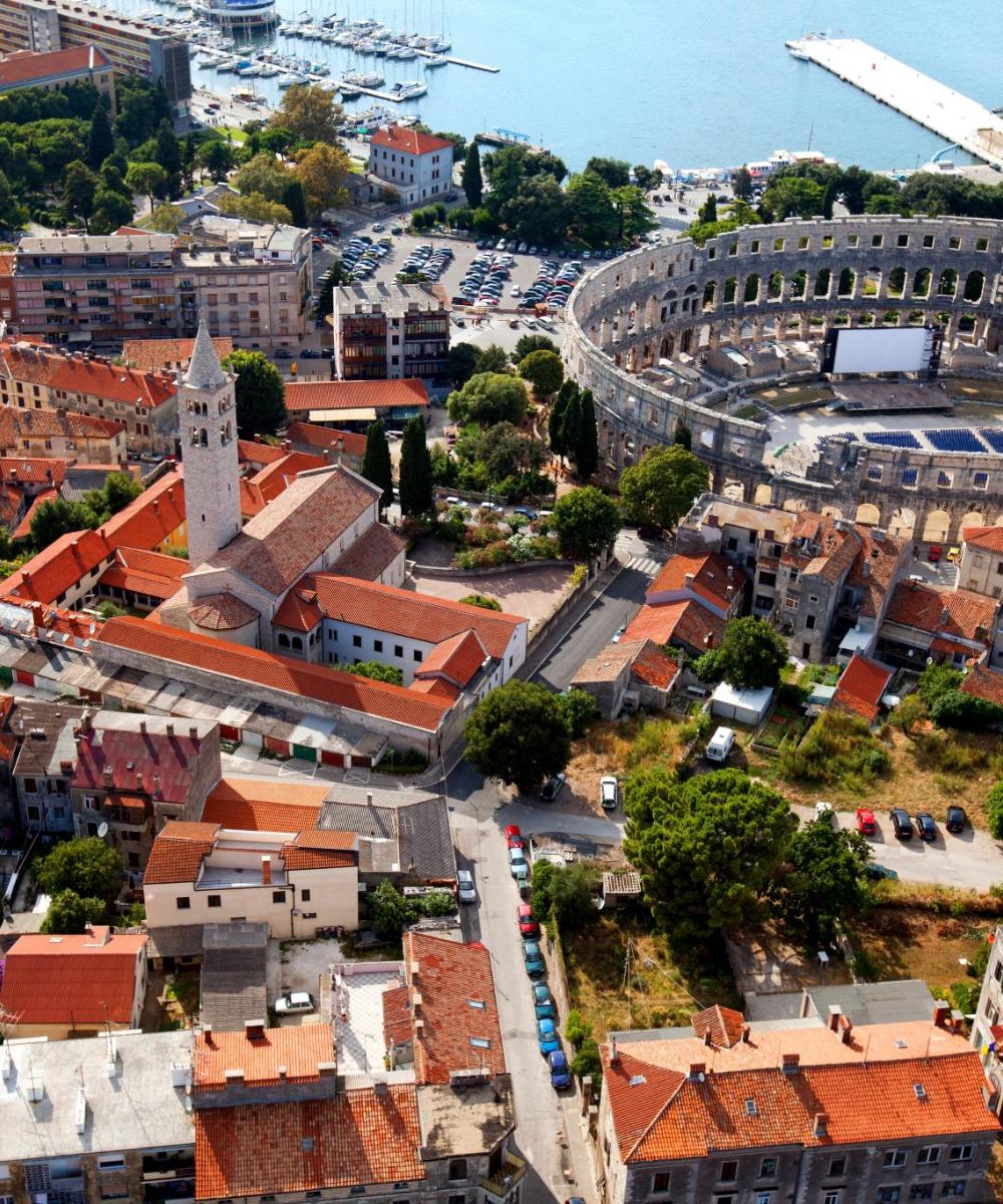 Wypożyczalnia Last Minute blisko miejsca Lotnisko Pula