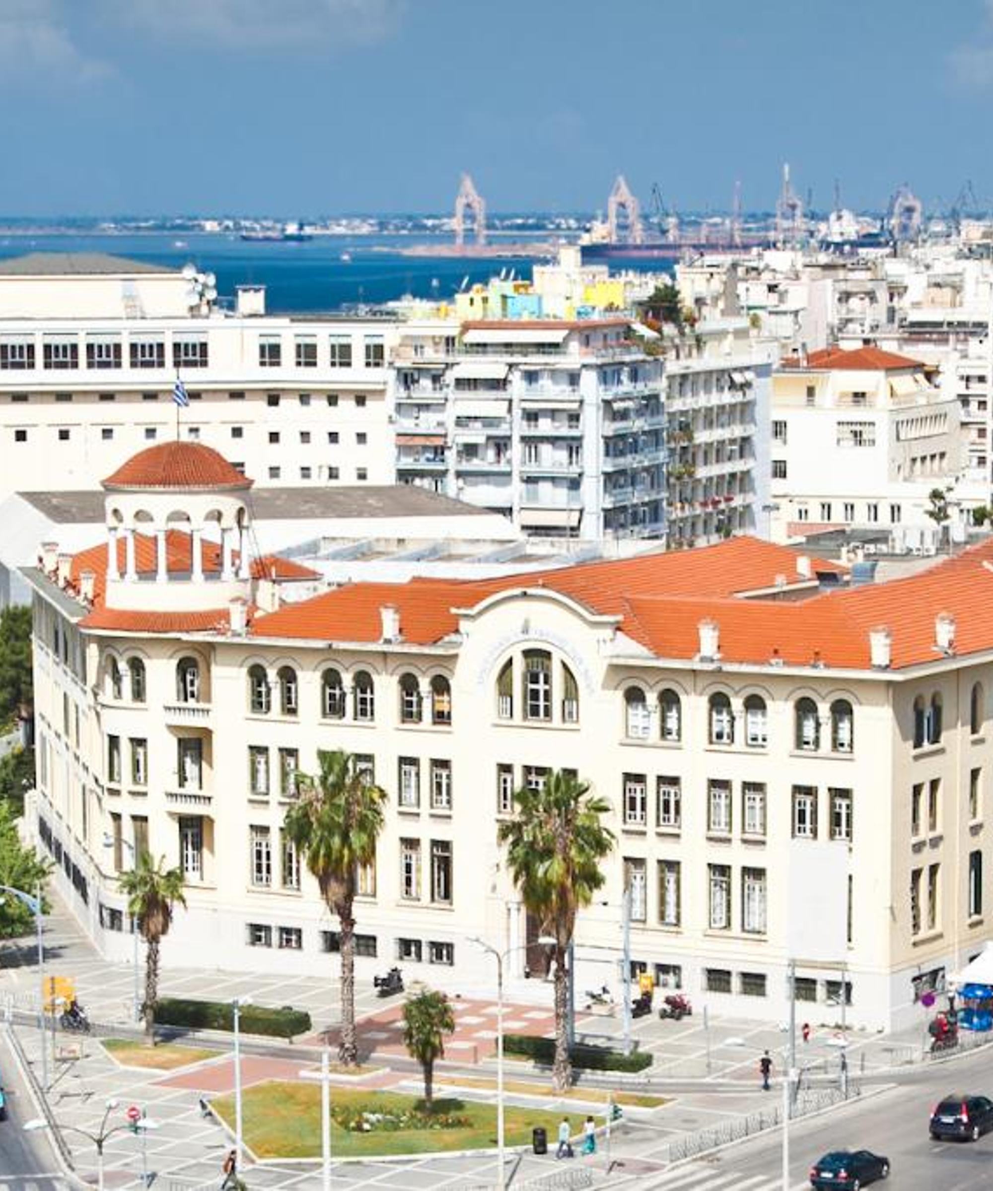 Centauro Car Rental near Thessaloniki Airport