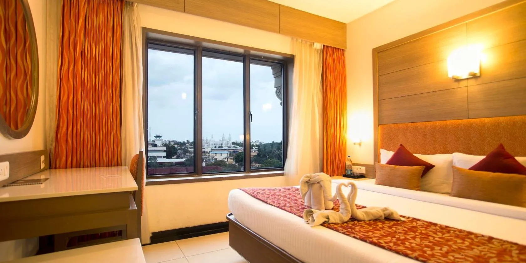 The 10 best rooms in Velankanni, India | Booking.com