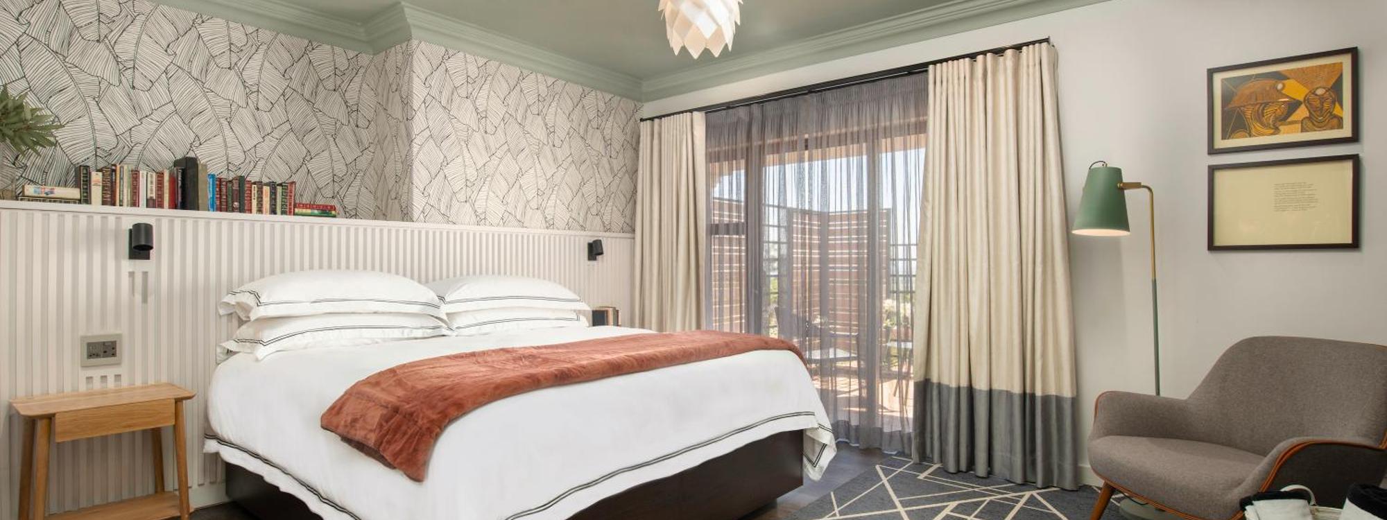 Potchefstroom Hotels with Twin Rooms