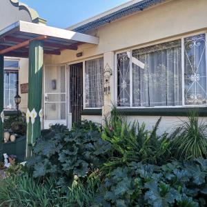 Krugersdorp Bed and Breakfast, Cheap Hotel and Guest House Accommodation