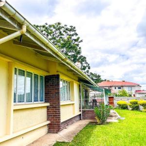 Gweru Bed and Breakfast, Cheap Hotel and Guest House Accommodation