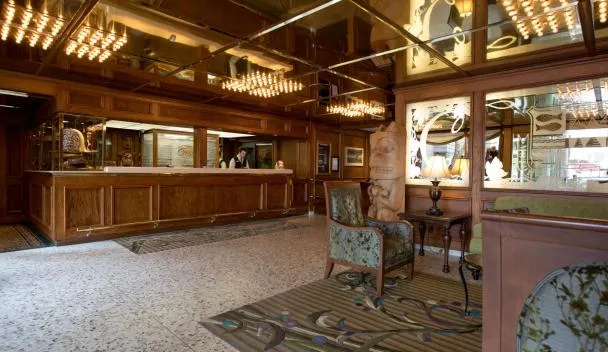 Crest Hotel, Prince Rupert (updated prices 2026)
