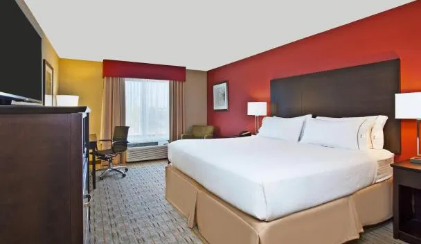 Holiday Inn Express & Suites Springfield by IHG, Springfield (updated ...