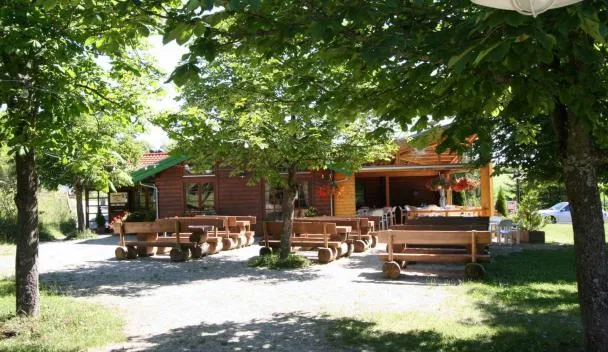 Ferienpark Lauterdörfle 1 2, Hayingen (precios actualizados en 2026)