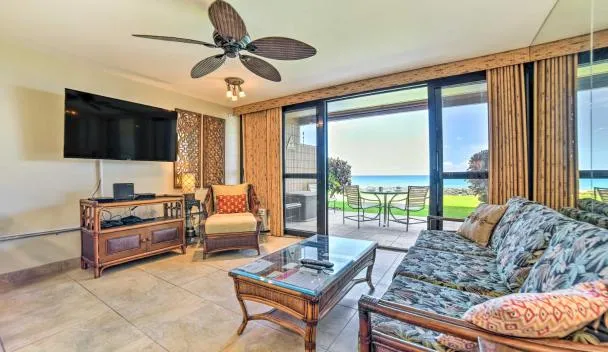 Beachfront Condo Sunset Views and Pool Access!, Kahana (updated prices ...
