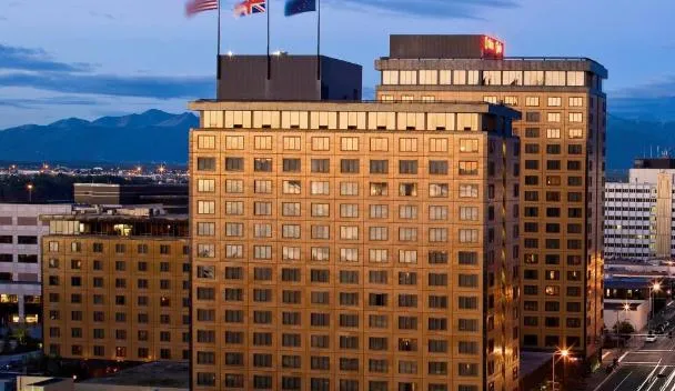 The Hotel Captain Cook, Anchorage (updated prices 2026)