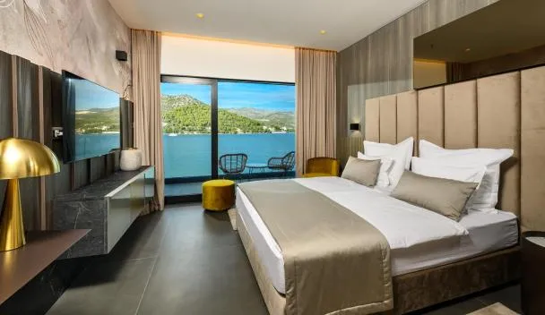 Marinus Beach Hotel, Marina (updated prices 2026)
