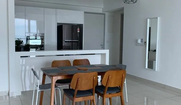 Jazz Service Suites 2 Bedroom 23-3 by Yen's Sojourn, Bagan Jermal ...