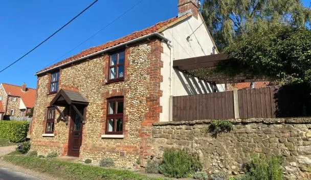 Curlew Cottage, Sedgeford (updated prices 2026)
