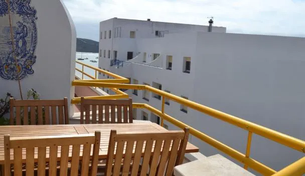 Eric- No centro da Vila, São Martinho do Porto (updated prices 2026)