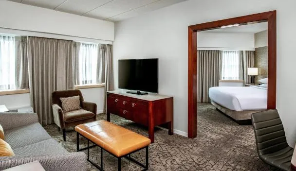 Sheraton Boston Needham Hotel, Needham (updated prices 2026)