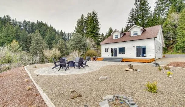 Charming Florence Home with Fire Pit and River Views!, Florence ...