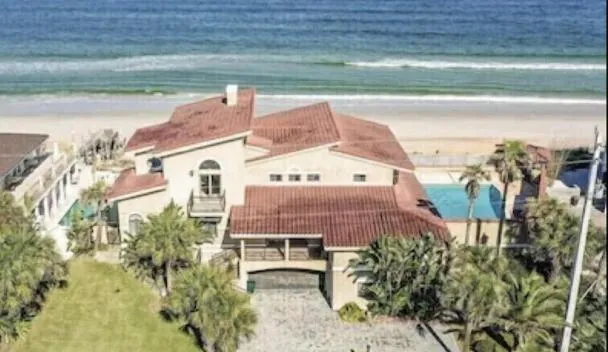 Flagler Beach Ocean Front Villa w/ Lg. In ground Pool-5-6Br/4Bth ...