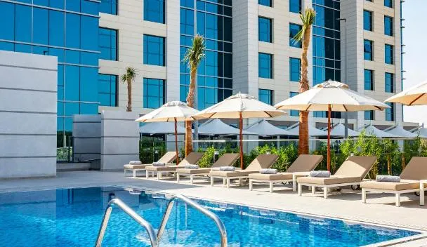 Remal Hotel & Villas Al Dhannah City, Ar Ruways (updated prices 2026)