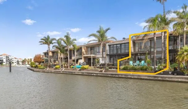 Absolute Waterfront Marina Views, Patterson Lakes (updated prices 2026)