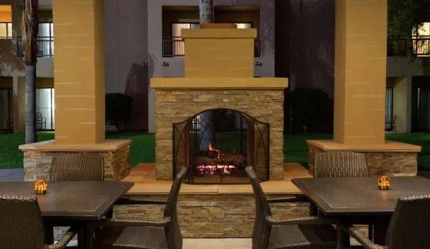 Embassy Suites by Hilton Phoenix Tempe, Tempe (updated prices 2026)