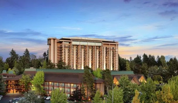 DoubleTree by Hilton Seattle Airport, SeaTac (updated prices 2026)