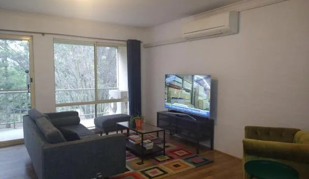 Beautiful Outlook, nr Canberra Hospital @Woden, Phillip (updated prices ...