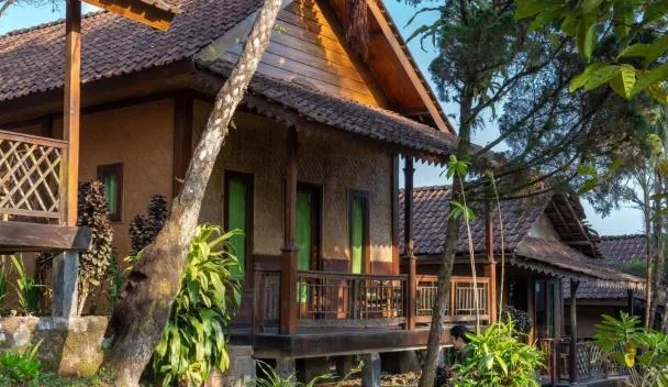 idjen Resto & Guest House deluxe, Jambu (updated prices 2026)