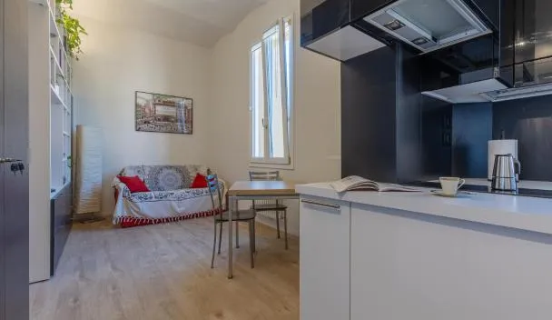 GuestHost - Giardini Margherita Pretty Studio Apartment, Bologna ...