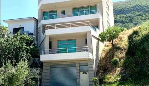 Ulliri Guest House, Vlorë (updated prices 2026)