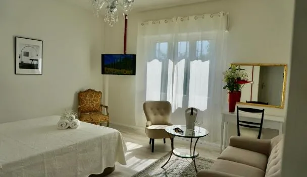 Casale Mongiusti 1961, Musano (updated prices 2026)