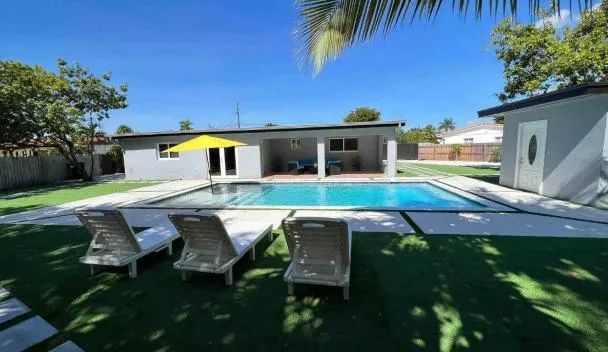 Miami dream resort heated pool sleeps 8, Tamiami (updated prices 2026)