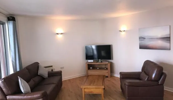 California Building, London (updated prices 2026)