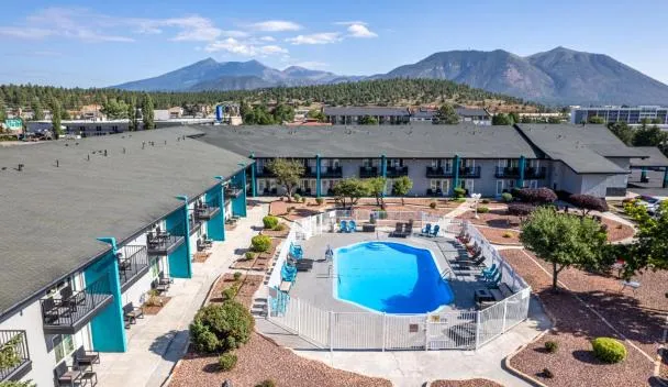 The 10 best luxury hotels in Flagstaff, US | Booking.com