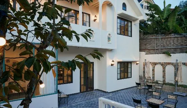 Casa Villa - charming symphony in Dalat center, Da Lat (updated prices ...