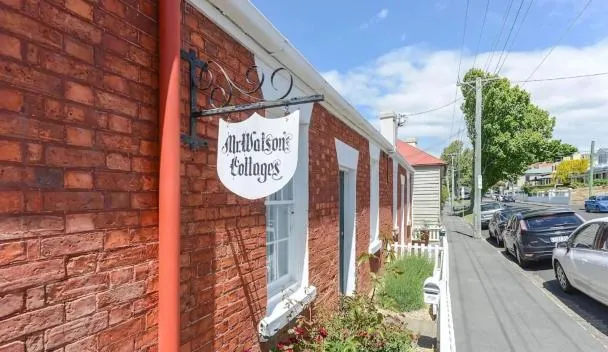 Mr Watson's Cottage near the Battery Point Jetty, Hobart (precios ...