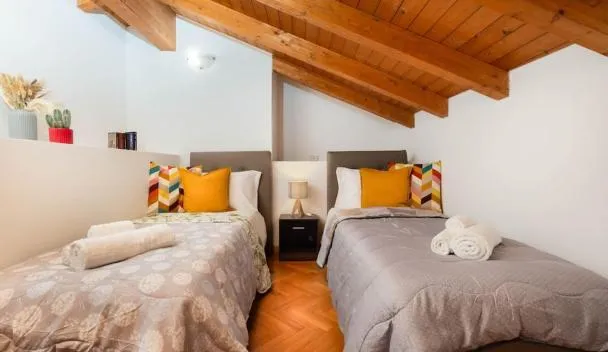 Borgo Palazzo - Vista Città Alta e Terrazza, Bergamo (prezzi aggiornati ...