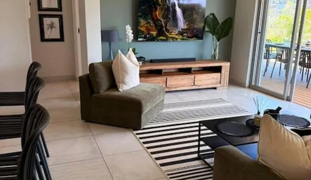 Luxe Three Bedroom Seaview Apartment Simbithi, Ballito (updated prices ...