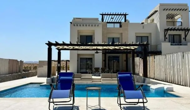 Modern Villa with Heated Pool and Lagoon View in Ancient Sands El Gouna ...