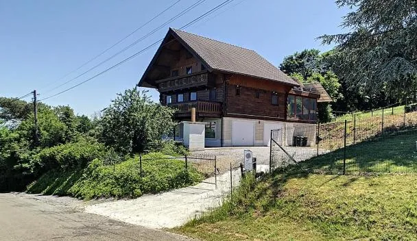 Gîte Le Chalet Suisse Dion, Beauraing (updated prices 2026)