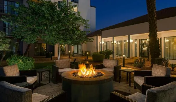 Courtyard by Marriott Phoenix Airport, Phoenix (updated prices 2026)