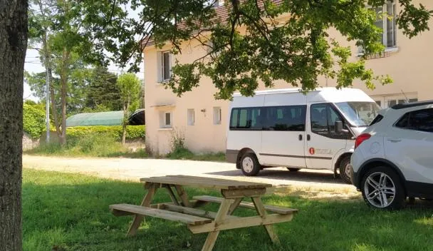Maison 3 chambres 6 lits Netflix Parking, Rancy (updated prices 2026)