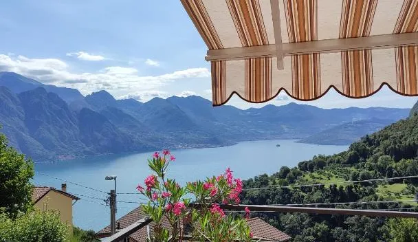 EnjoyIseoLake - Le Terrazze - 2 rooms flat with a pool and a terrace ...