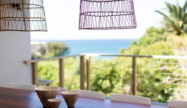 Premium Family Retreat overlooking Bruces Beauties and Huletts, Sea ...