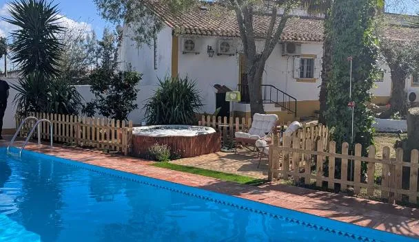 B&B Casa da Ponte Hidden oasis with pool & garden in Selmes, Alentejo ...