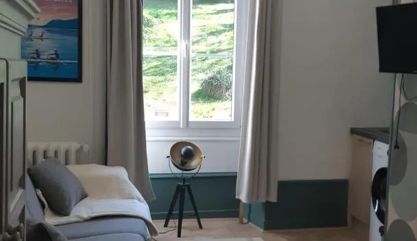 Résidence Le Beau site Studio Rénové, Aix-les-Bains (tarifs actualisés ...
