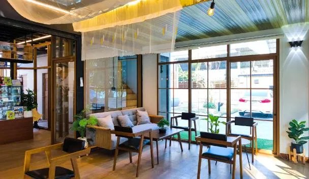 Moon in 9 haus Cafe & Villas, Rayong (precios actualizados en 2026)