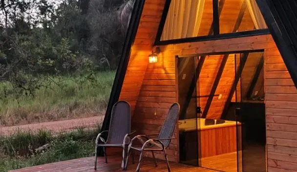 Chalé Riacho - Cabana em Contenda - Chalé romântico com hidromassagem ...